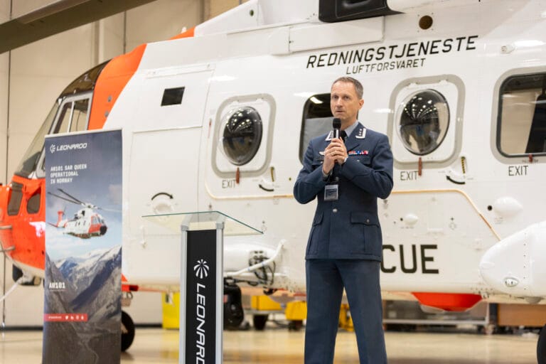 SAR Queen-prosjektet på oppløpssiden: Markering i Yeovil ...